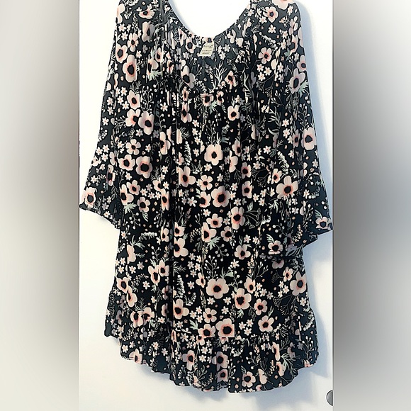 Terra & Sky | Tops | Terra Sky Beautiful Womens Plus Size Blouse | Poshmark